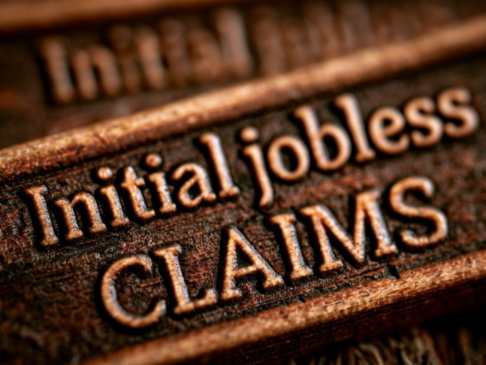 US weekly initial jobless claims 211K vs 205K expected | investingLive