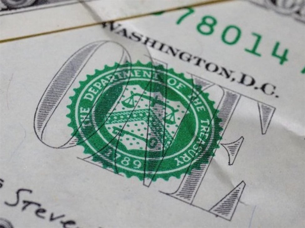 Traditional Currencies vs. Cryptocurrencies: A Comprehensive Comparison ...